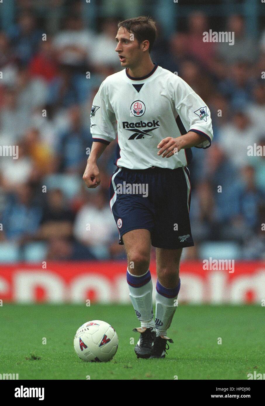 ROBBIE ELLIOTT BOLTON WANDERERS FC 24 August 1997 Stock Photo - Alamy