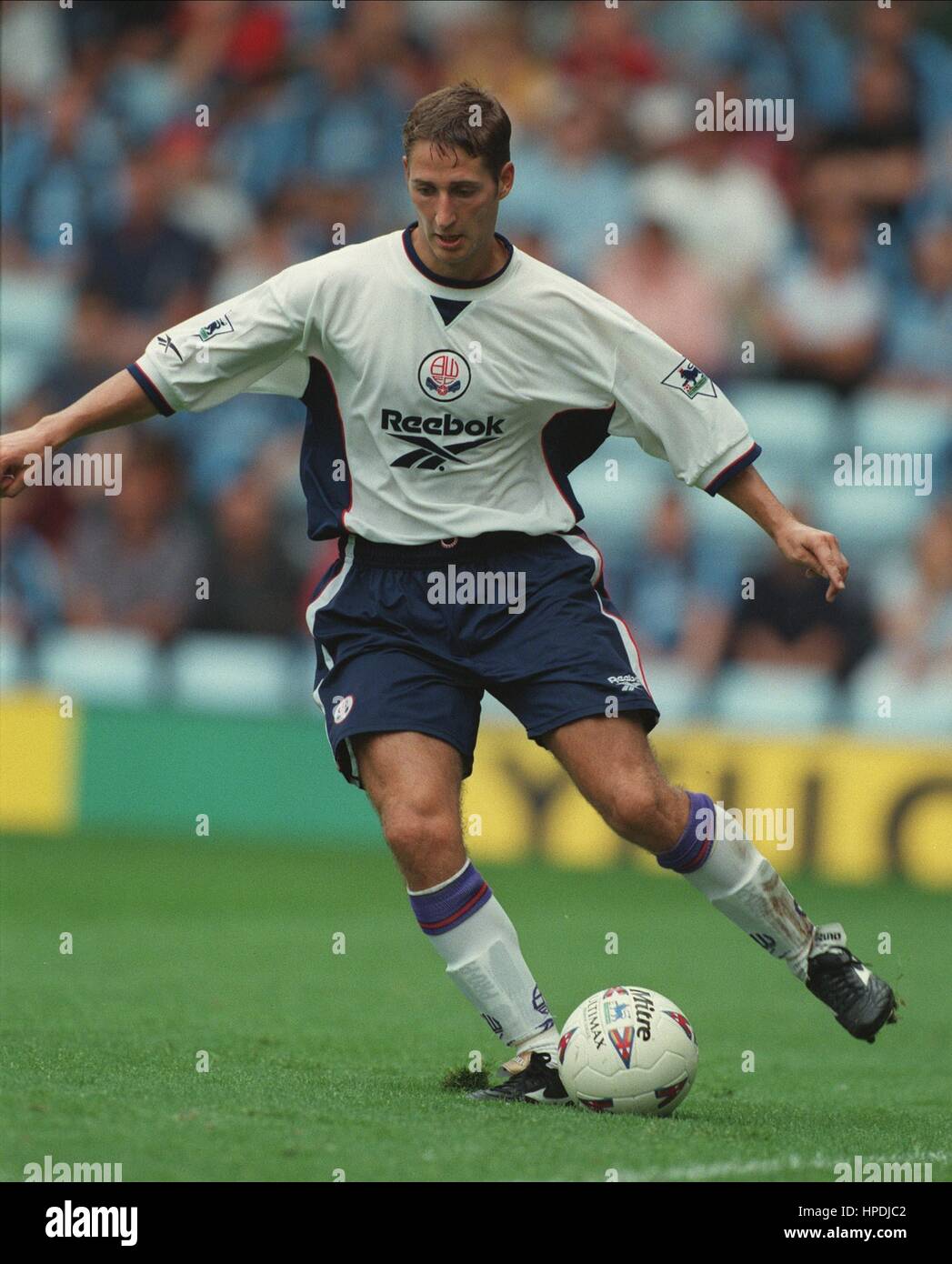 ROBBIE ELLIOTT BOLTON WANDERERS FC 24 August 1997 Stock Photo - Alamy