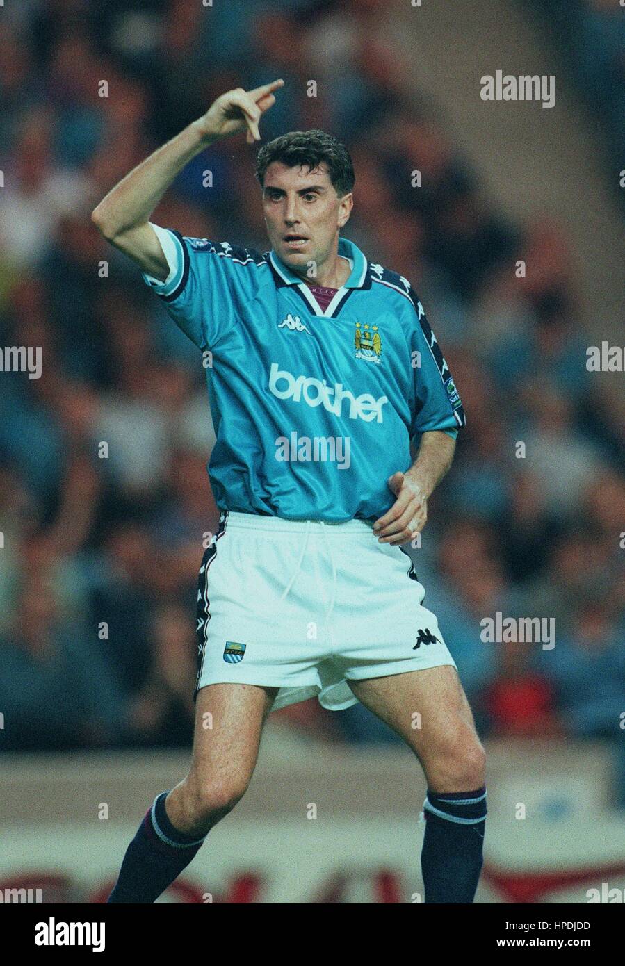 PAUL BEESLEY MANCHESTER CITY FC 24 August 1997 Stock Photo - Alamy