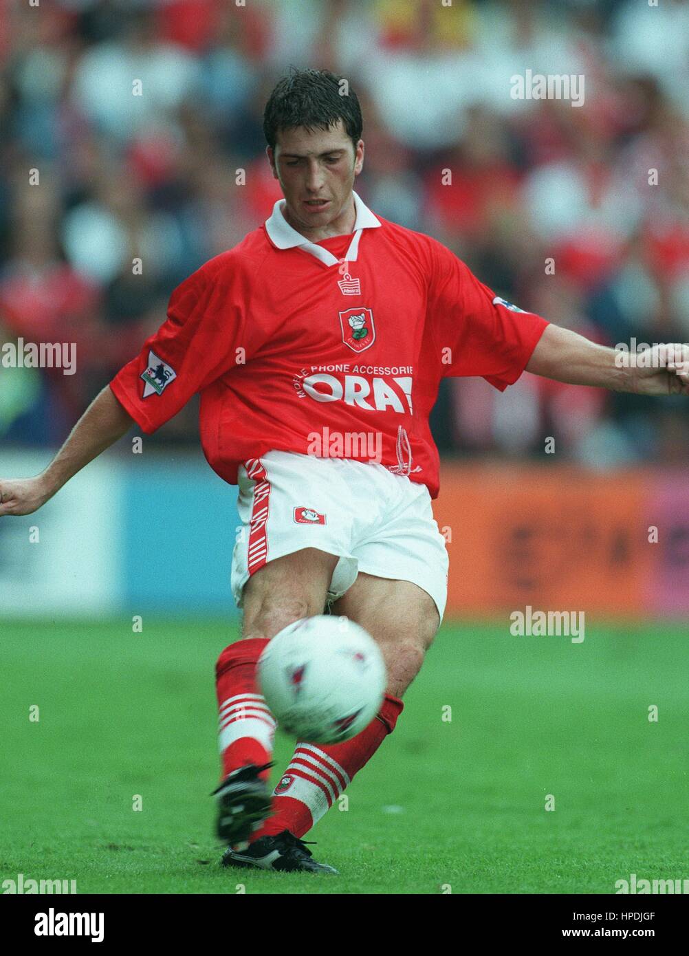 NICKY EADEN BARNSLEY FC 24 August 1997 Stock Photo - Alamy