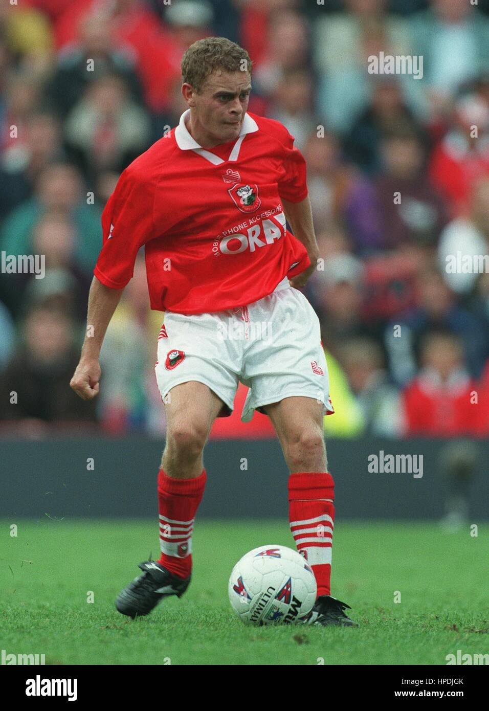 MARTIN BULLOCK BARNSLEY FC 24 August 1997 Stock Photo - Alamy