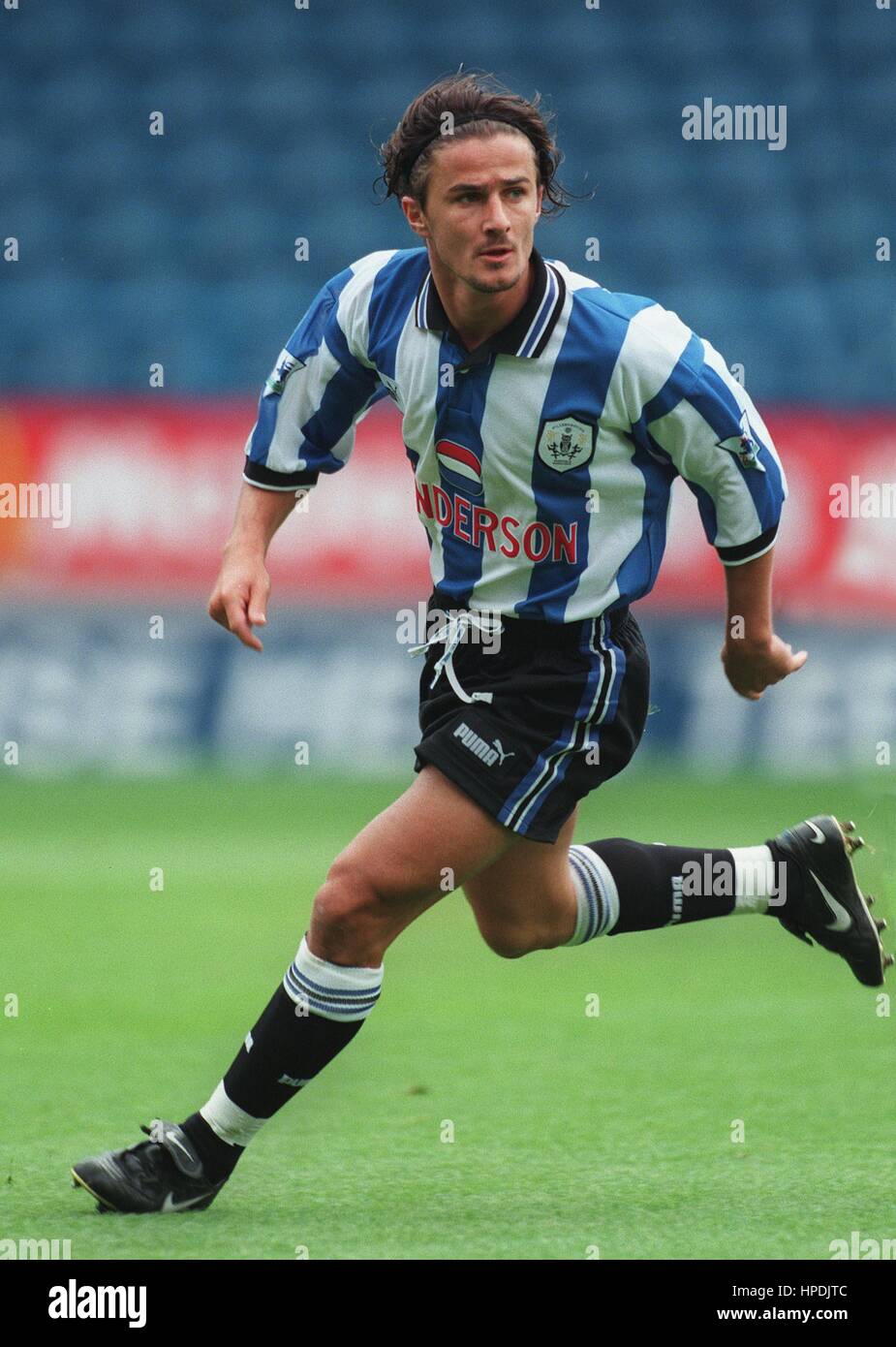 BENITO CARBONE SHEFFIELD WEDNESDAY FC 01 September 1997 Stock Photo - Alamy