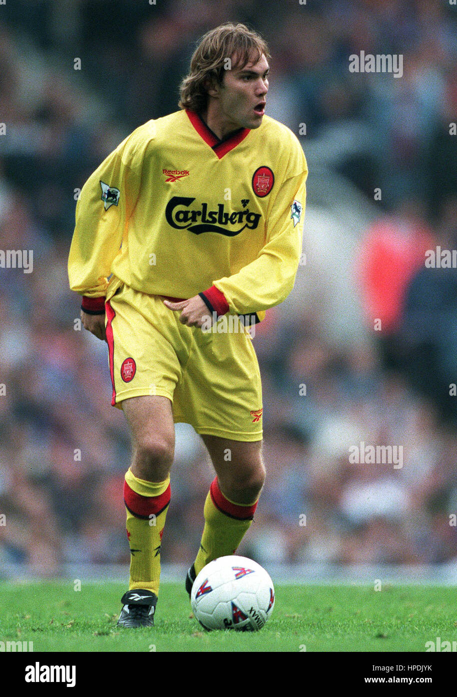 JASON MCATEER LIVERPOOL FC 06 October 1997 Stock Photo - Alamy