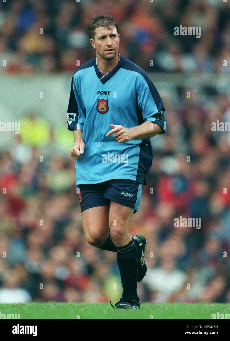 JOHN MONCUR WEST HAM UNITED FC 15 September 1997 Stock Photo - Alamy