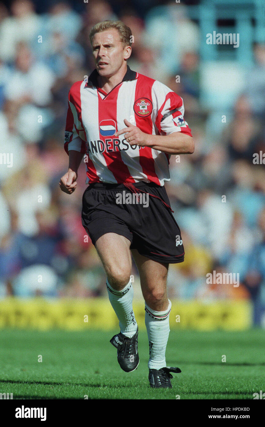 KEVIN RICHARDSON SOUTHAMPTON FC 16 September 1997 Stock Photo - Alamy