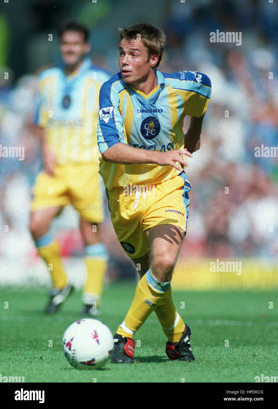 GRAEME LE SAUX CHELSEA FC 17 September 1997 Stock Photo - Alamy