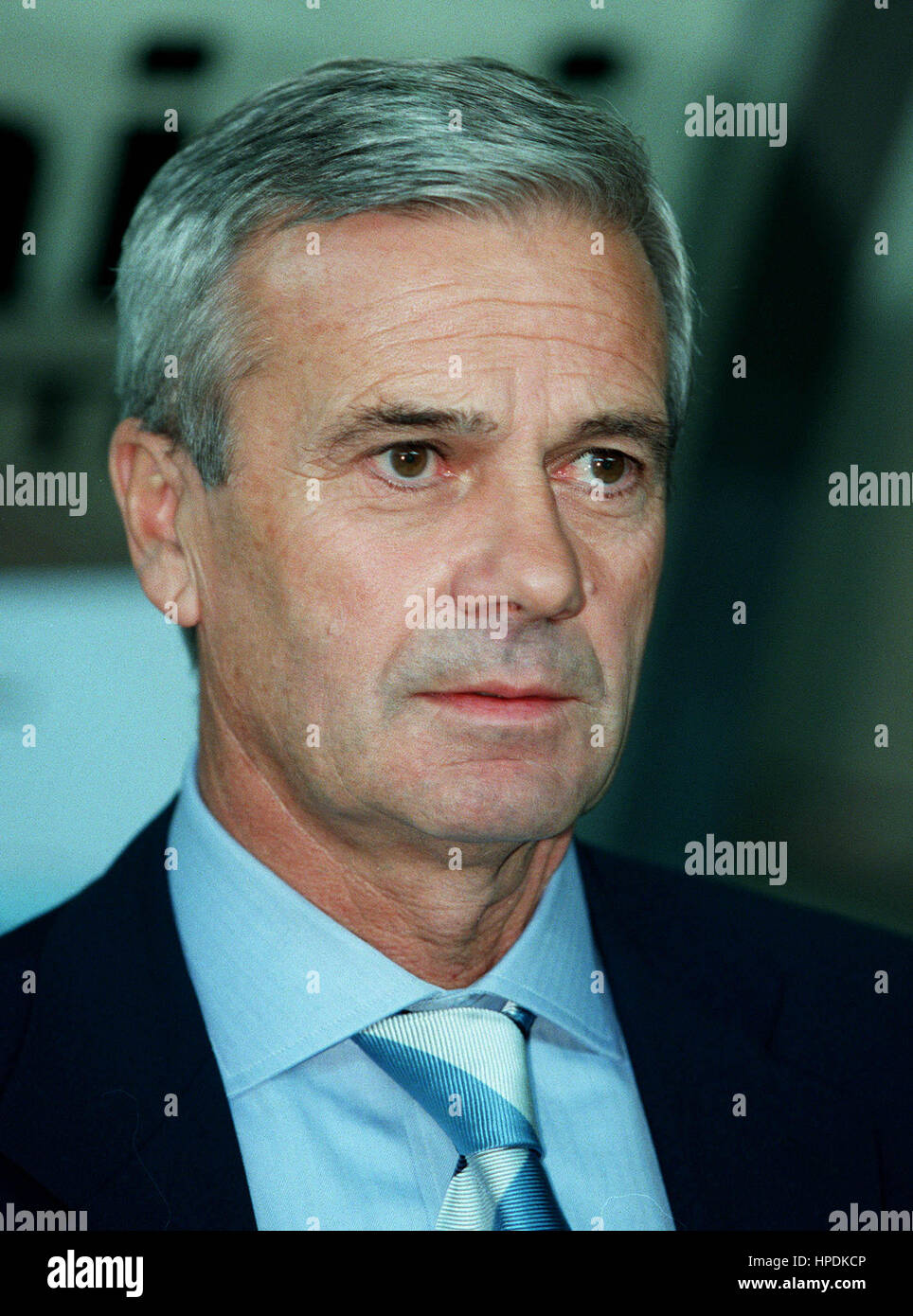 LUGIGI SIMONI INTER MILAN COACH 18 September 1997 Stock Photo - Alamy