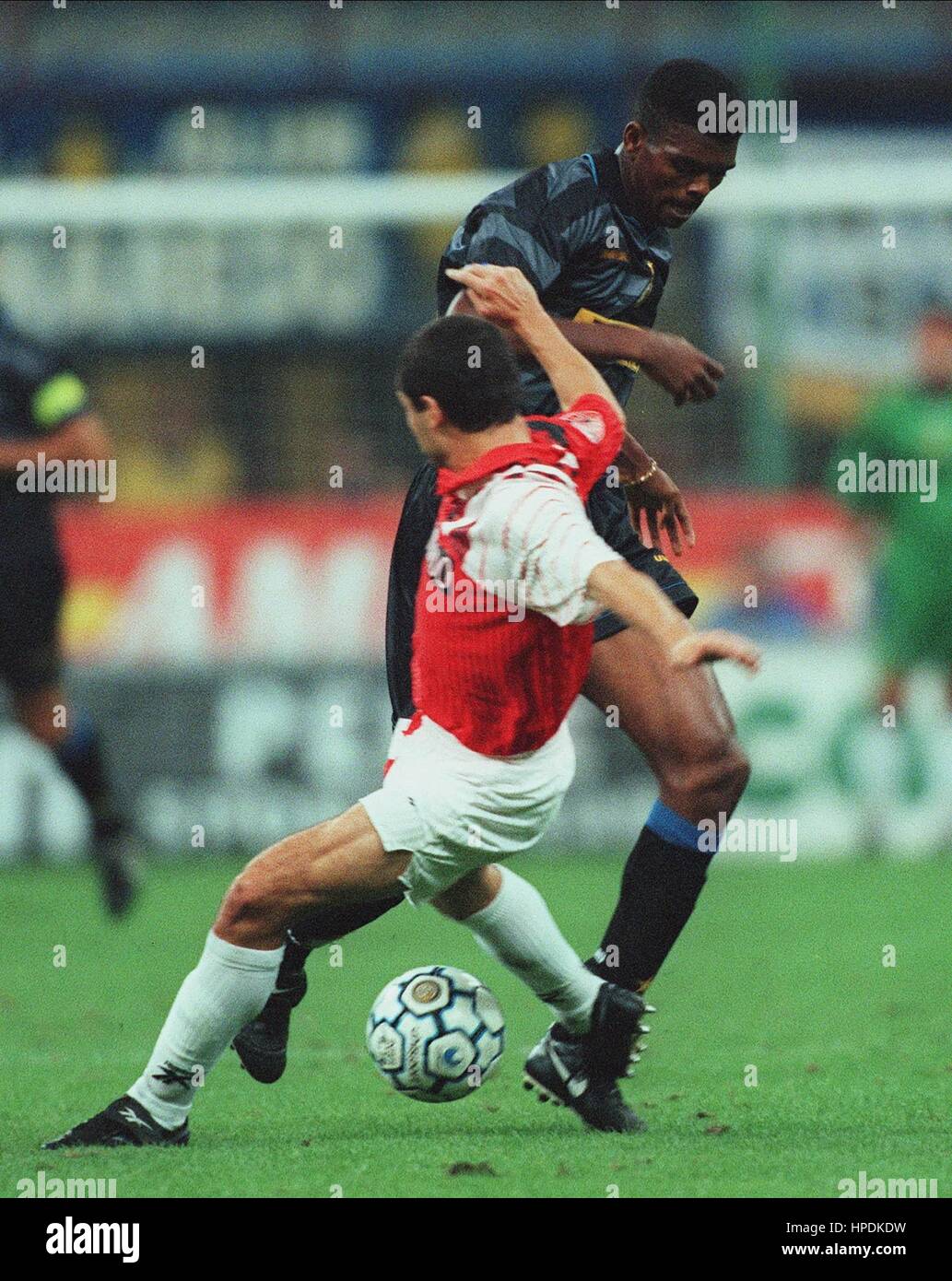 Defender of inter milan hi-res stock photography and images - Alamy