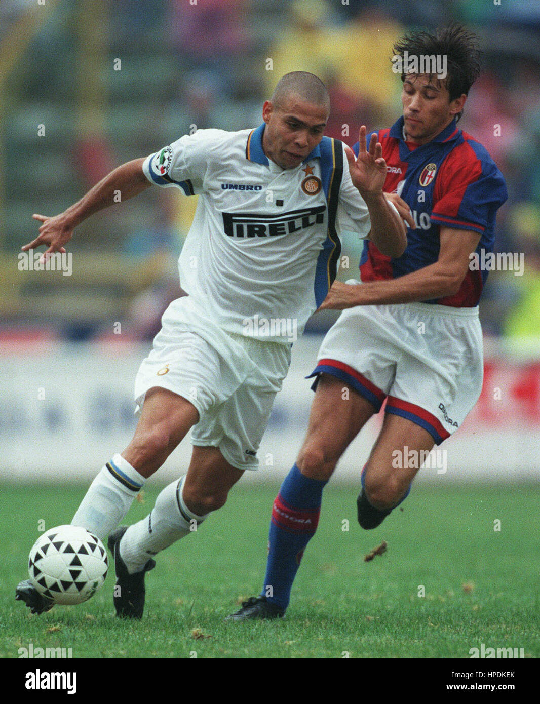 Ronaldo inter milan fc 18 hi-res stock photography and images - Alamy