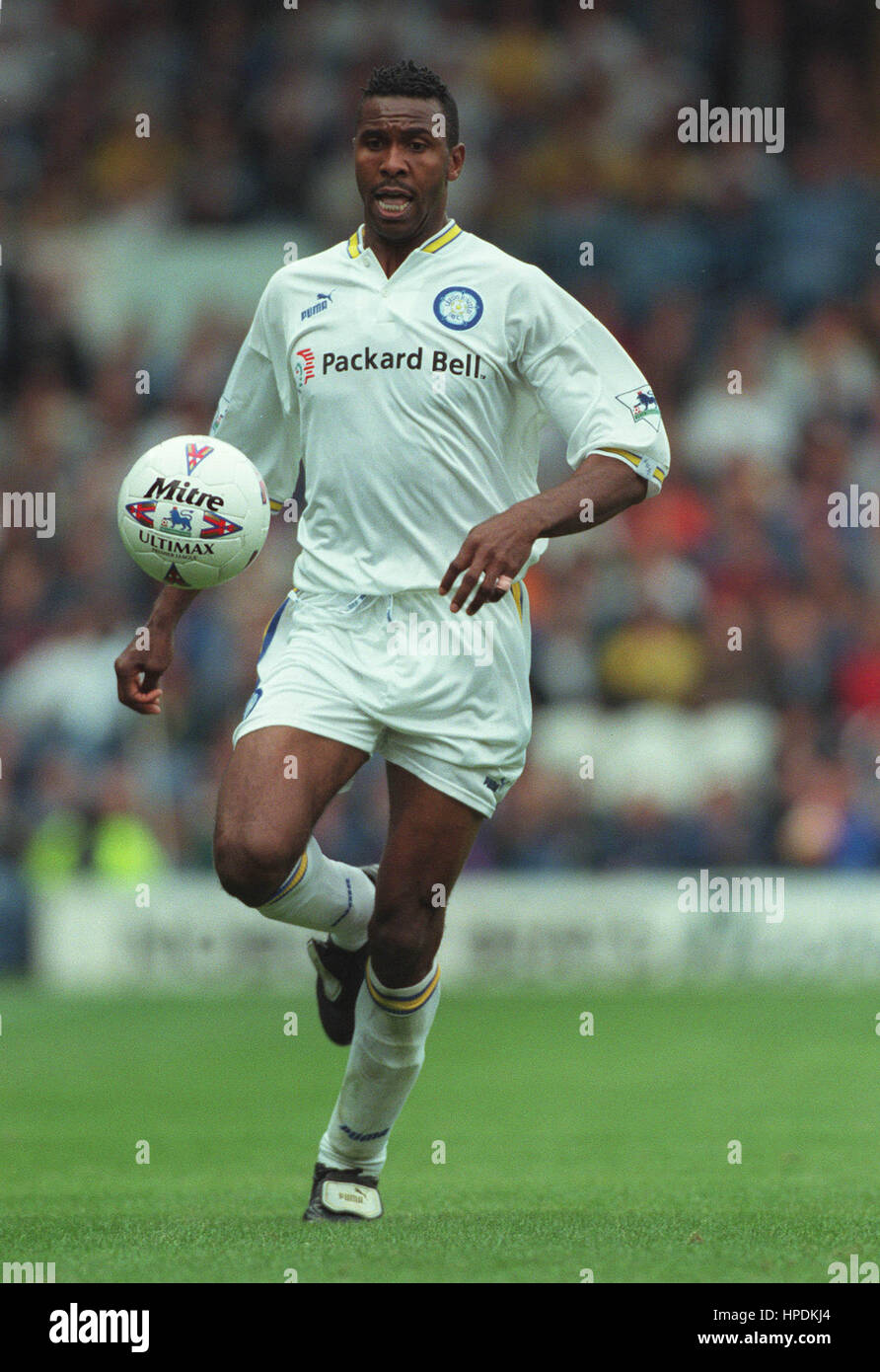 LUCAS RADEBE LEEDS UNITED FC 24 September 1997 Stock Photo - Alamy
