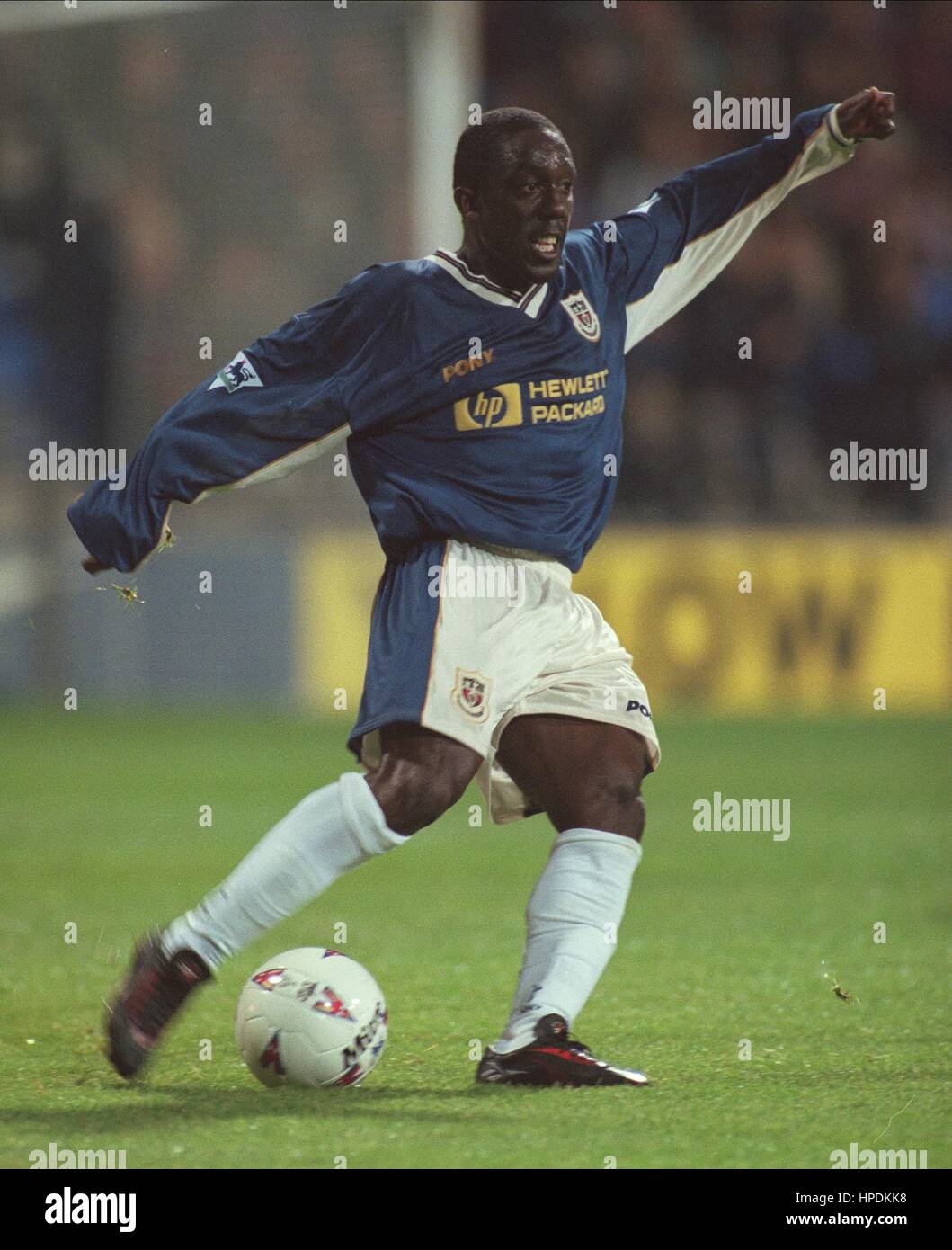 RUEL FOX TOTTENHAM HOTSPUR FC 24 September 1997 Stock Photo - Alamy