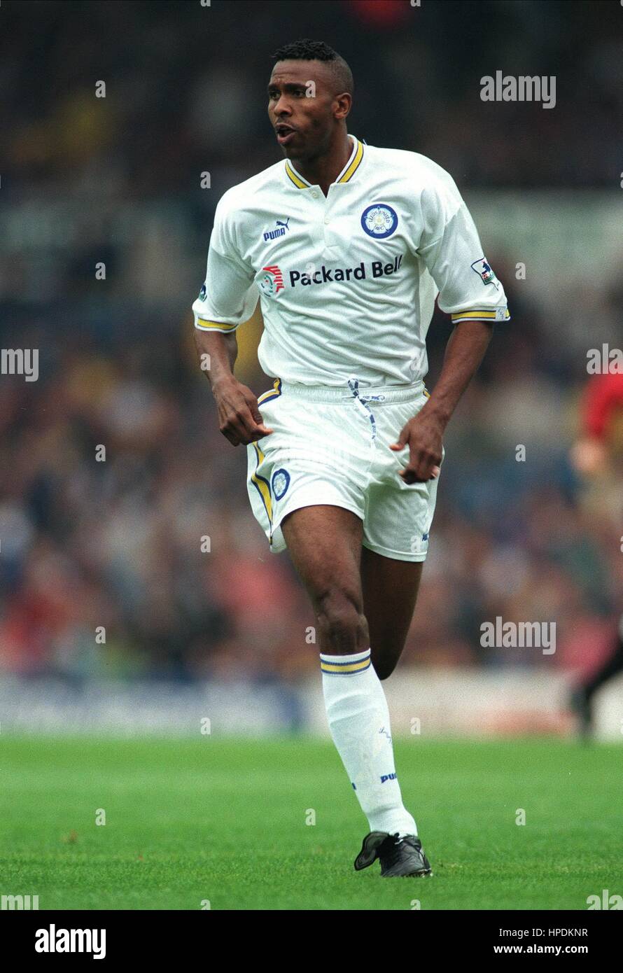 LUCAS RADEBE LEEDS UNITED FC 30 September 1997 Stock Photo - Alamy