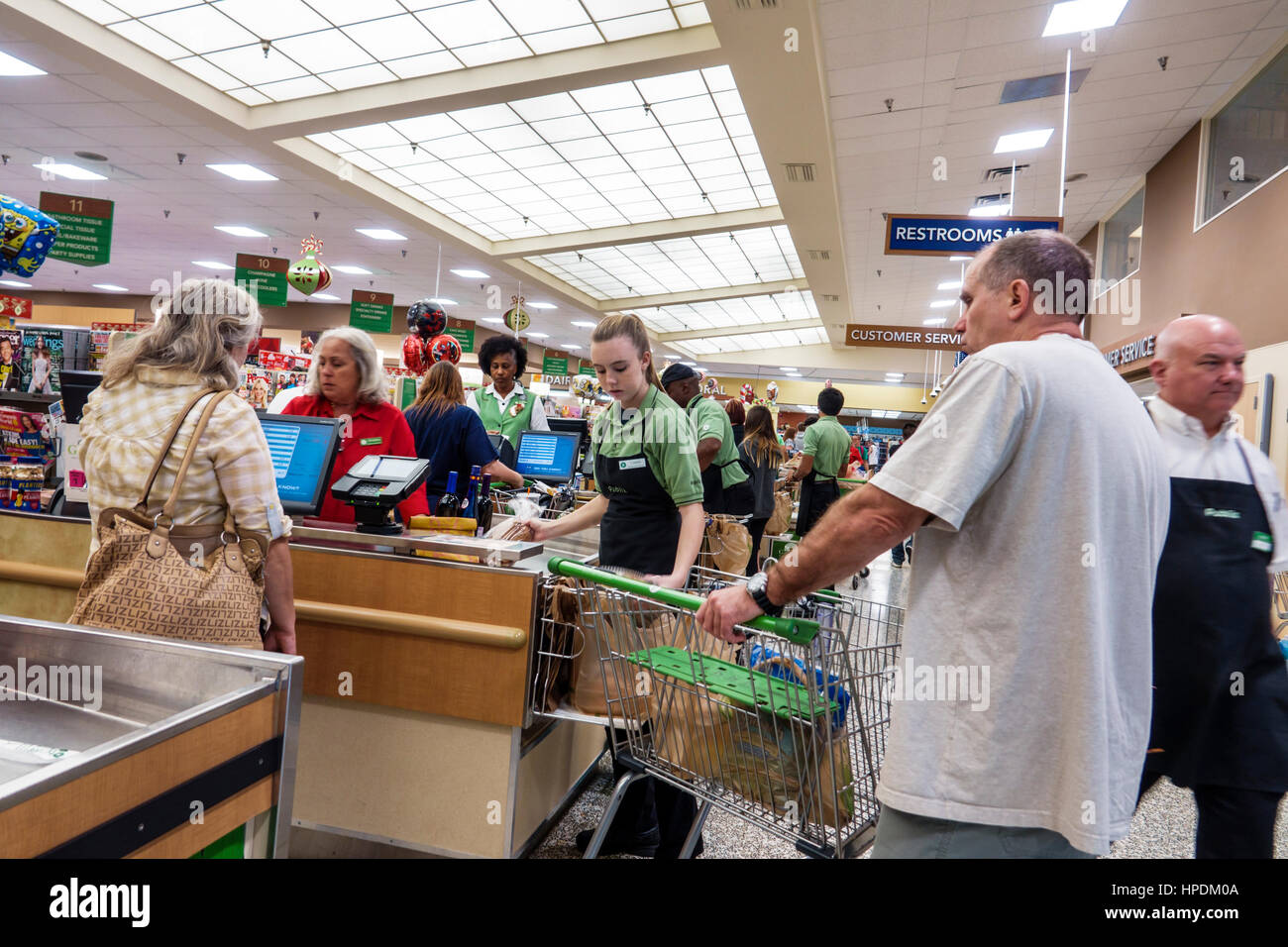 Publix supermarket employees High Resolution Stock Photography and ...