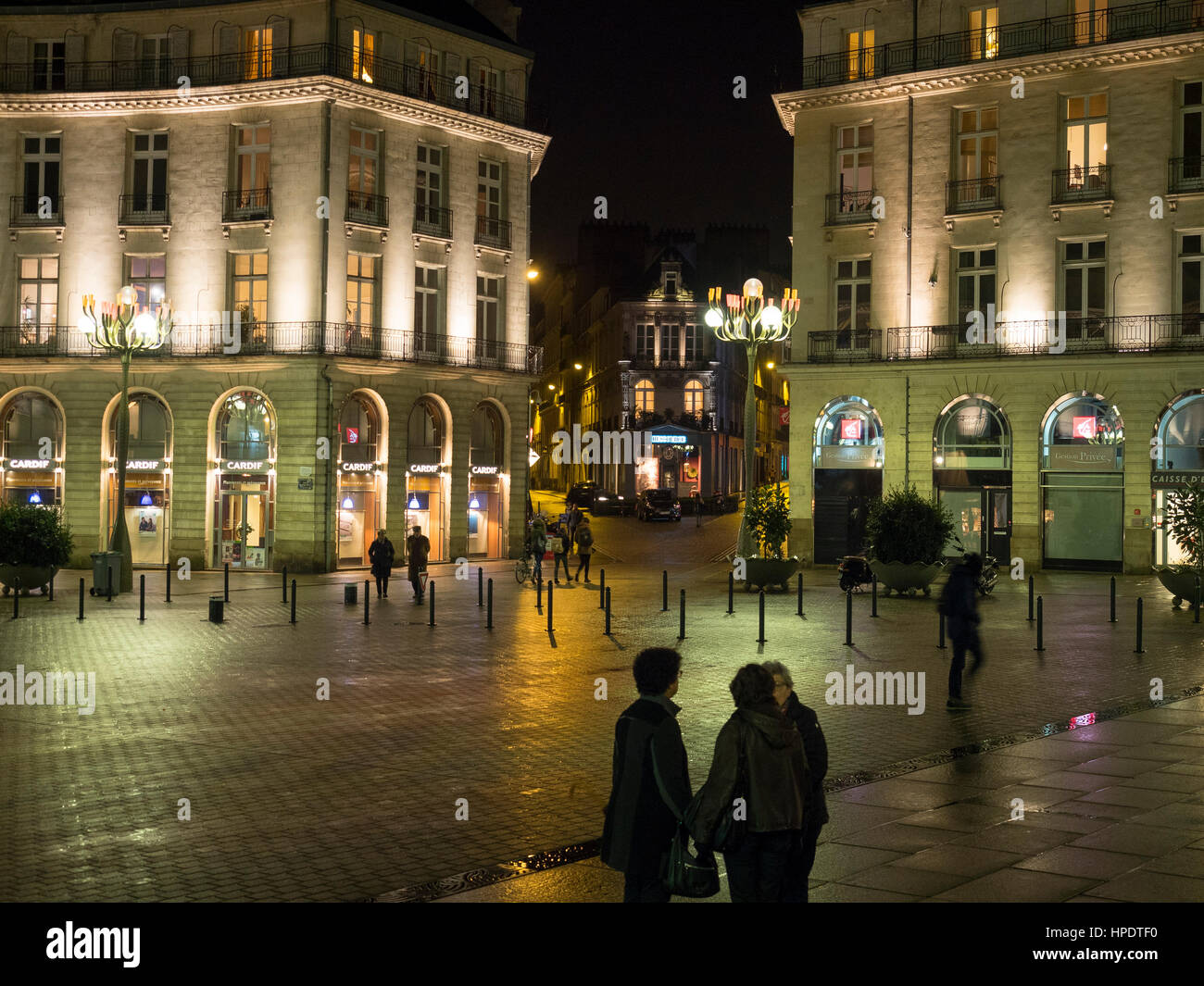 Contemporary sculptures hi-res stock photography and images - Alamy