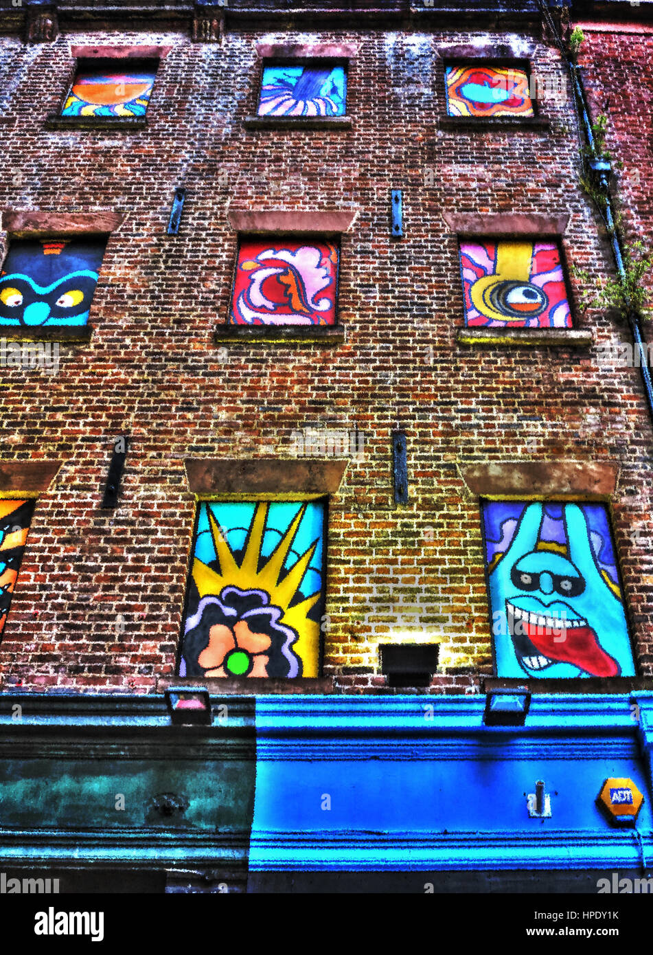 Building pop art hi-res stock photography and images - Alamy