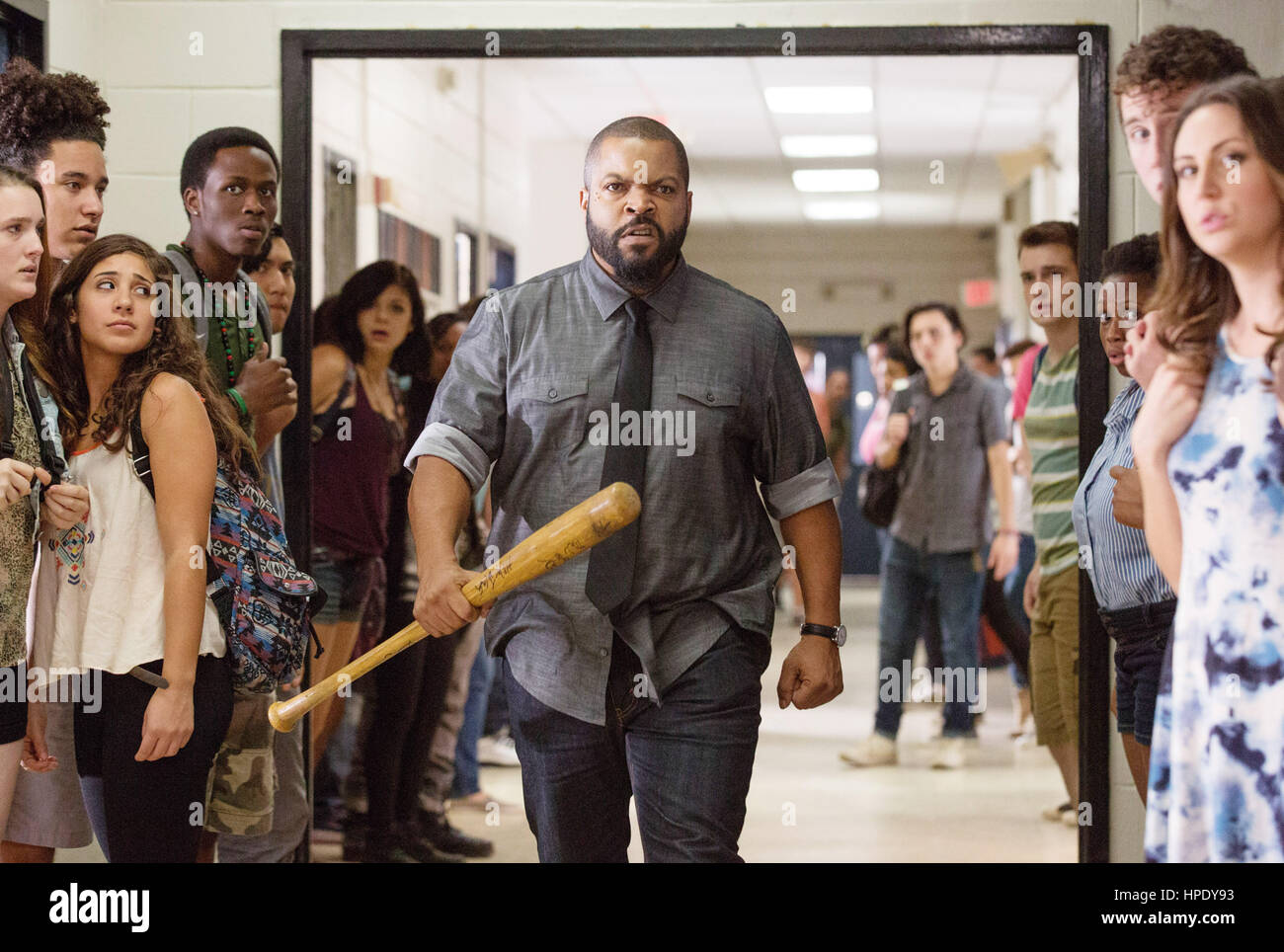 FIST FIGHT, Ice Cube, 2017. ph: Bob Mahoney /© Warner Bros. /Courtesy ...
