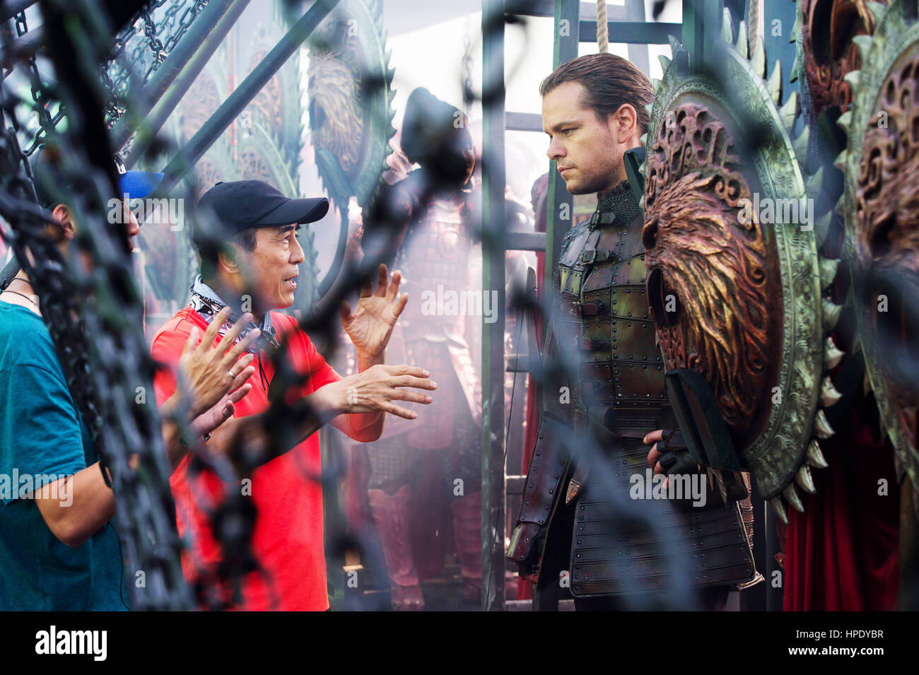 THE GREAT WALL, from left: director ZHANG Yimou, Matt Damon, on set ...