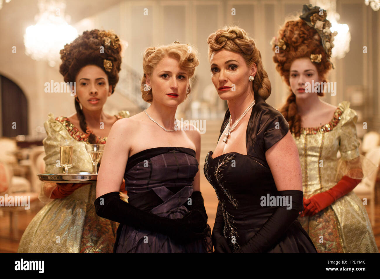 THE COLLECTION, Mamie Gummer (2nd from left), Sarah Parish (2nd from ...