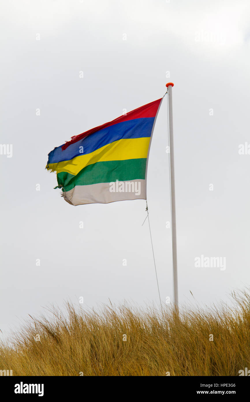 Ragged flag hi-res stock photography and images - Alamy