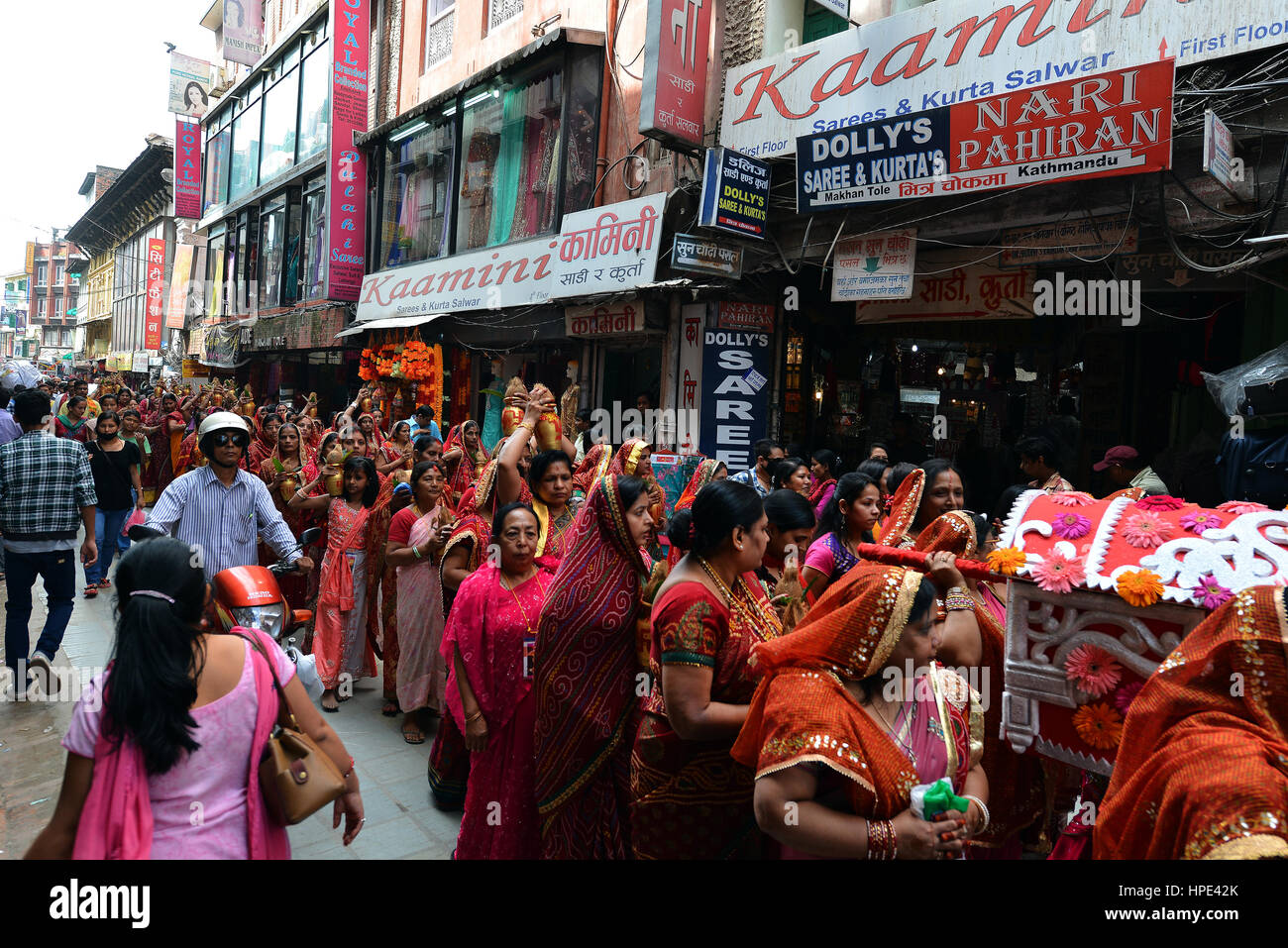 KATHMANDU, NEPAL - OCTOBER 11, 2013: Crowd of Hindu people celebrating ...