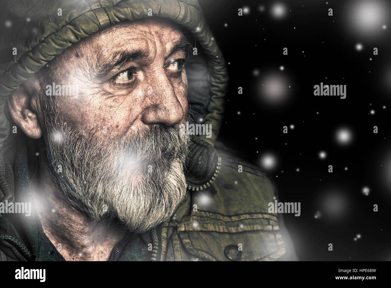 Older homeless man hi-res stock photography and images - Alamy