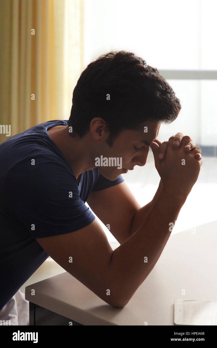 Kitchen man stress hi-res stock photography and images - Alamy