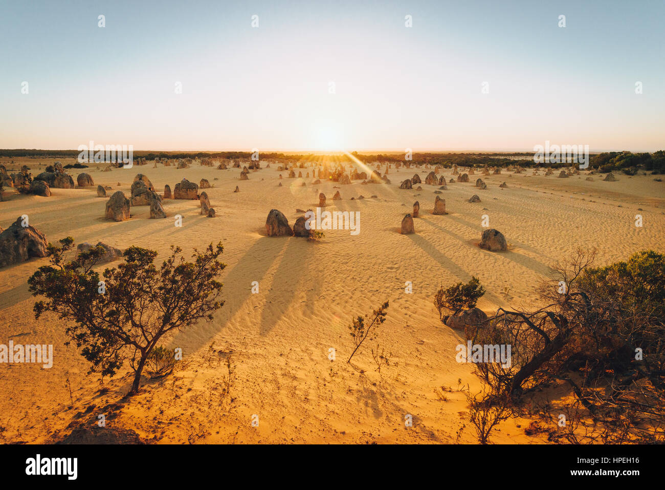 The pinnacles western australia hi-res stock photography and images - Alamy