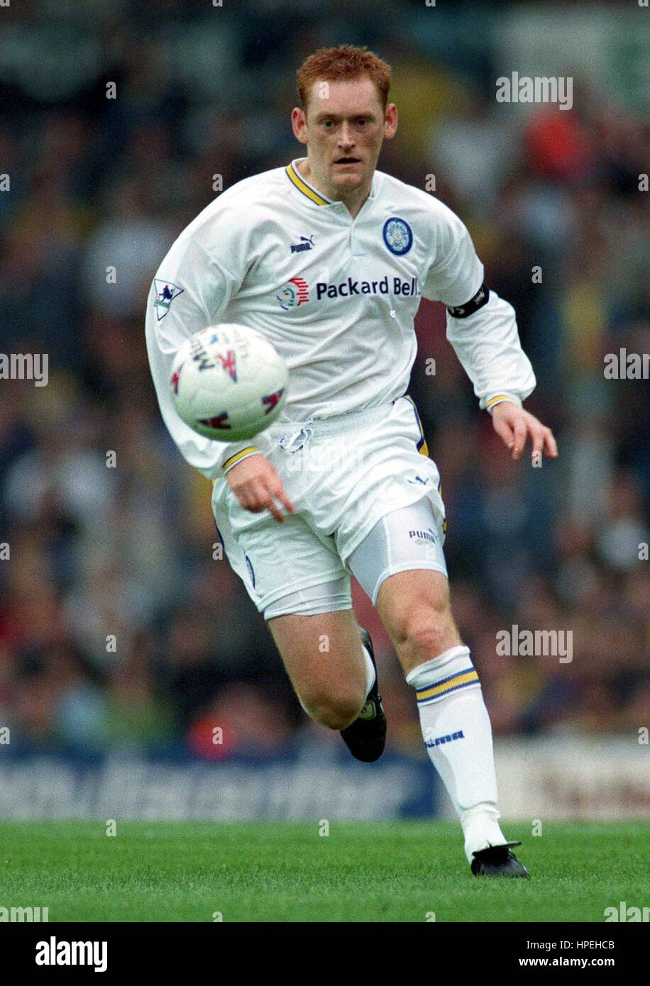 DAVID HOPKIN LEEDS UNITED FC 30 September 1997 Stock Photo - Alamy