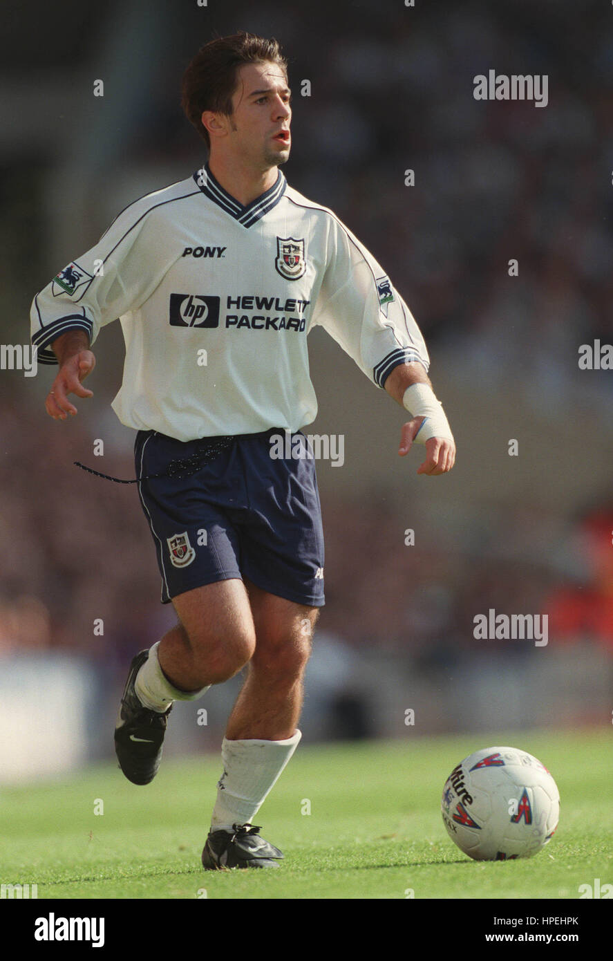 JOSE DOMINGUEZ TOTTENHAM HOTSPUR FC 06 October 1997 Stock Photo - Alamy