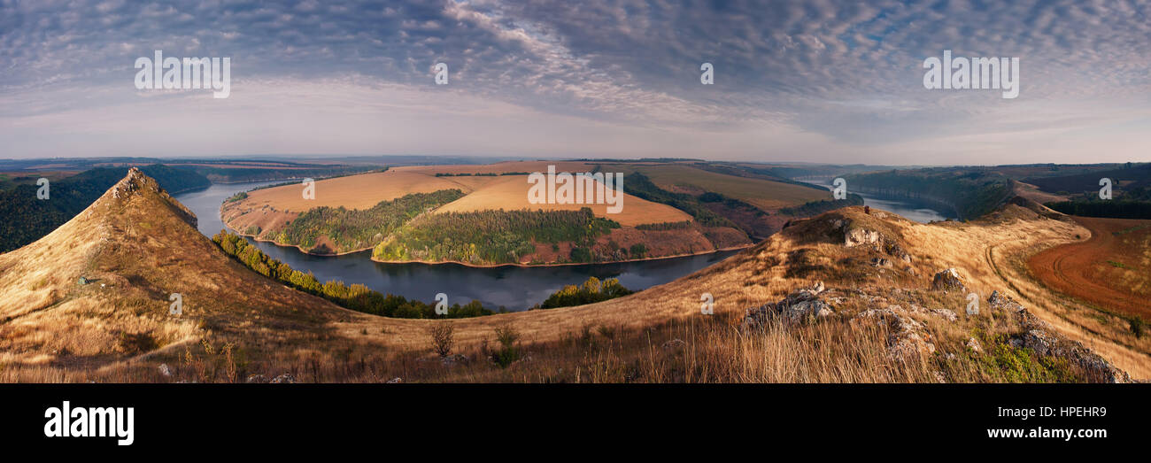 landscape of round cayon with river and hills Stock Photo - Alamy