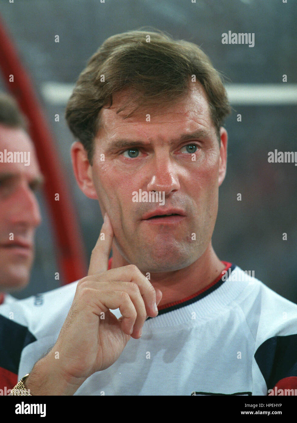 GLENN HODDLE ENGLAND MANAGER 11 October 1997 Stock Photo - Alamy