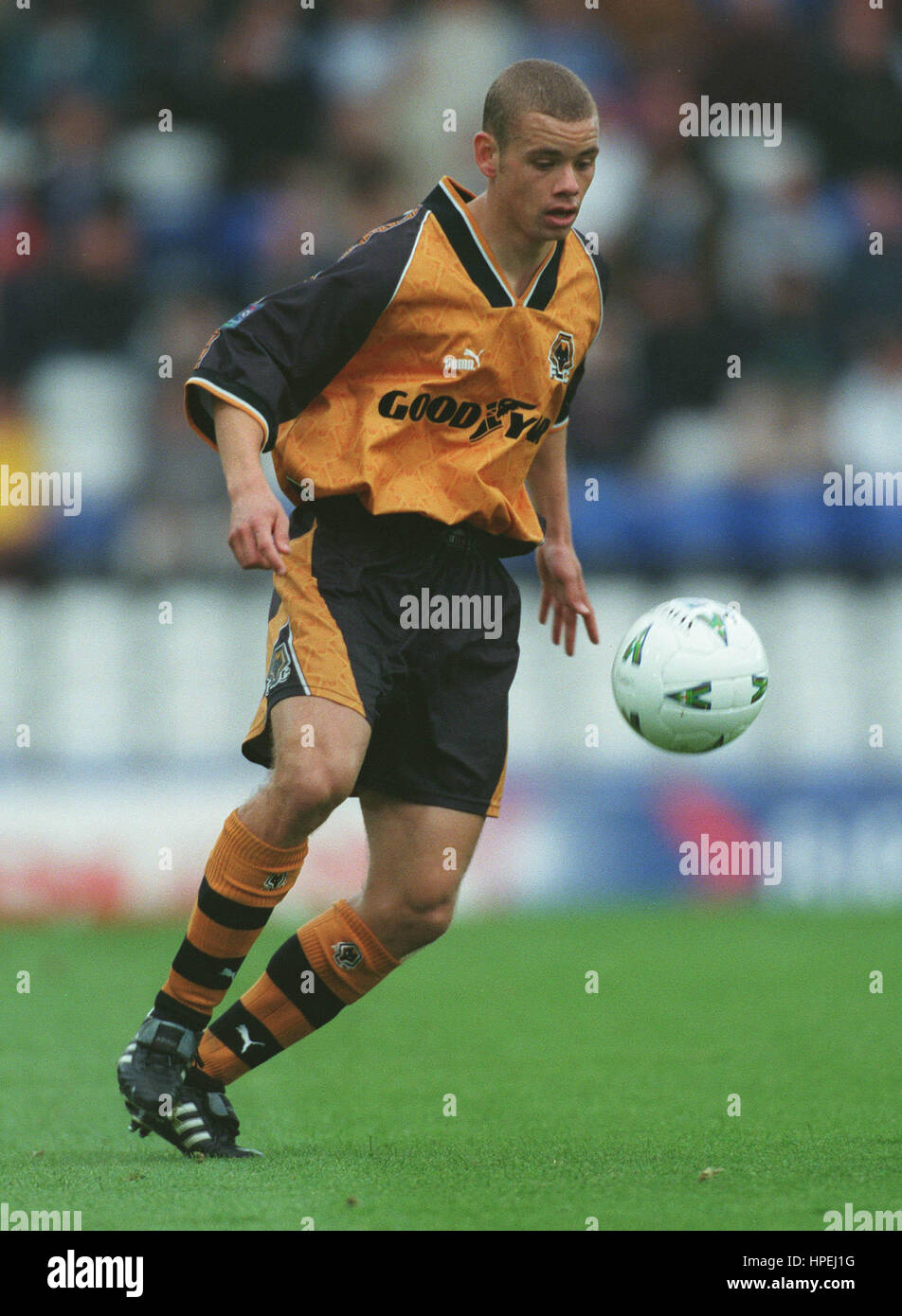 JAMES SMITH WOLVERHAMPTON WANDERERS FC 14 October 1997 Stock Photo - Alamy