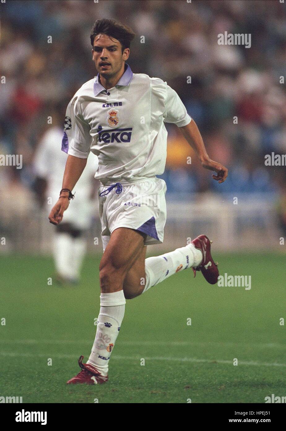 FERNANDO MORIENTES REAL MADRID FC 15 October 1997 Stock Photo - Alamy