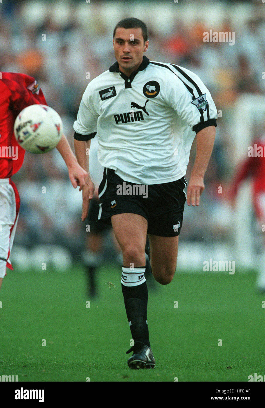 JONATHAN HUNT DERBY COUNTY FC 20 October 1997 Stock Photo - Alamy