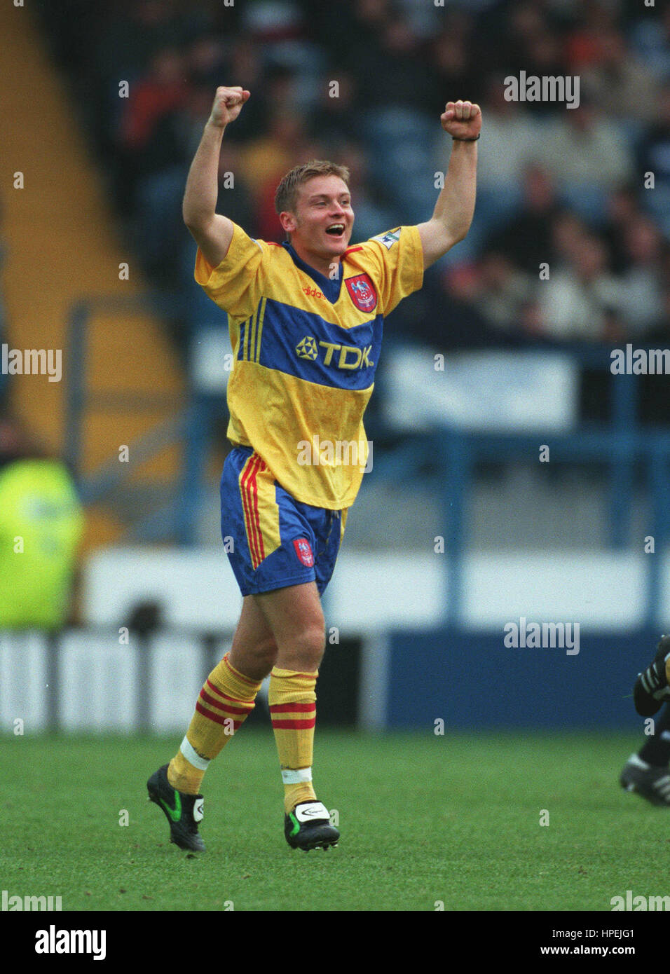 Simon rodger hi-res stock photography and images - Alamy