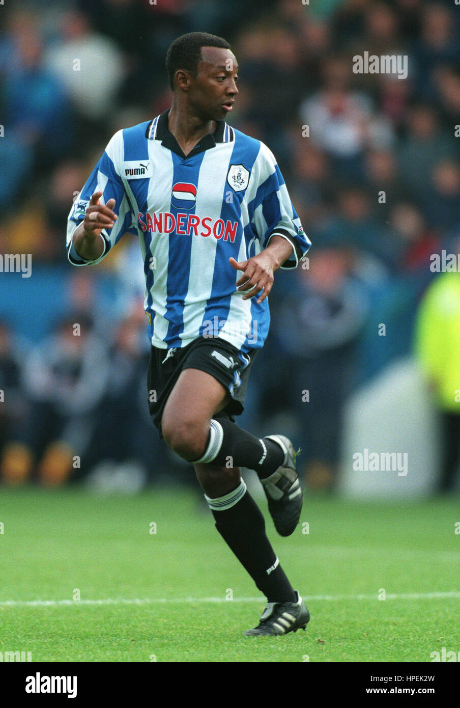 WAYNE COLLINS SHEFFIELD WEDNESDAY FC 14 November 1997 Stock Photo - Alamy