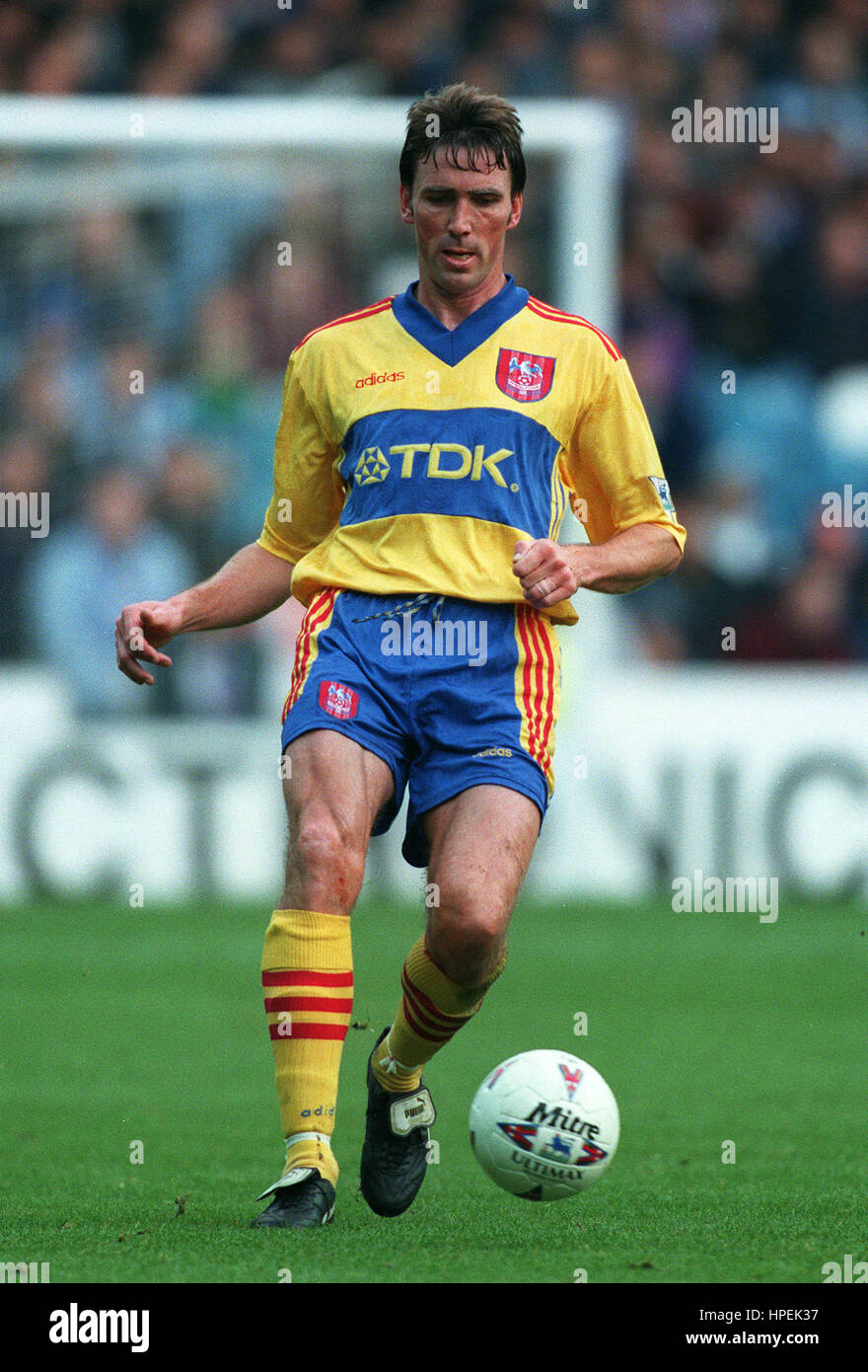 ANDY LINIGHAN CRYSTAL PALACE FC 14 November 1997 Stock Photo - Alamy