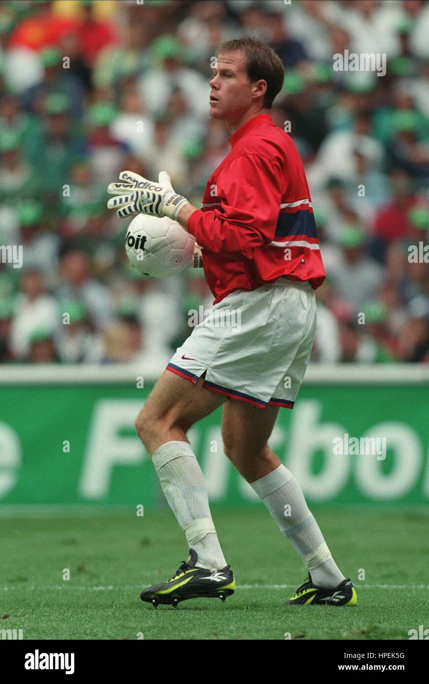 BRADLEY FRIEDEL USA 19 November 1997 Stock Photo - Alamy