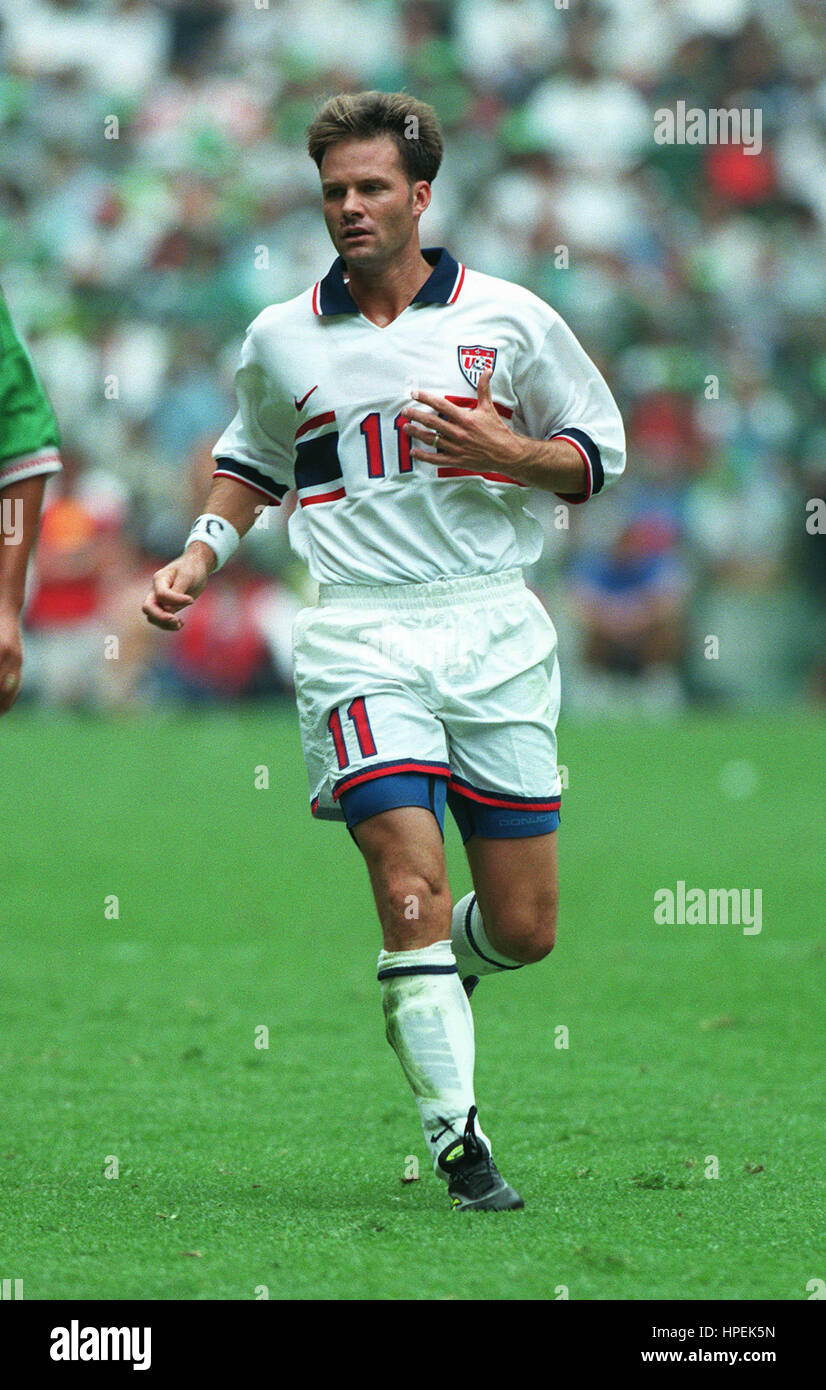 ERIC WYNALDA USA 19 November 1997 Stock Photo - Alamy