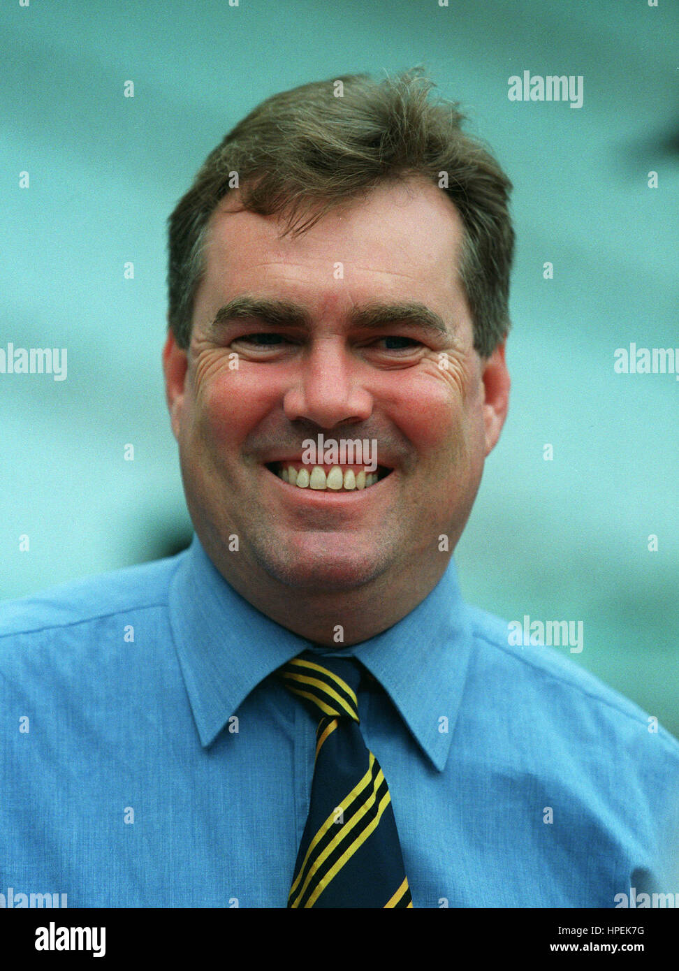 MARK SAGERS SKY TV PRESENTER 25 November 1997 Stock Photo - Alamy