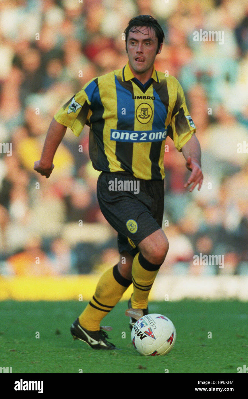 DANNY WILLIAMSON EVERTON FC 04 December 1997 Stock Photo - Alamy