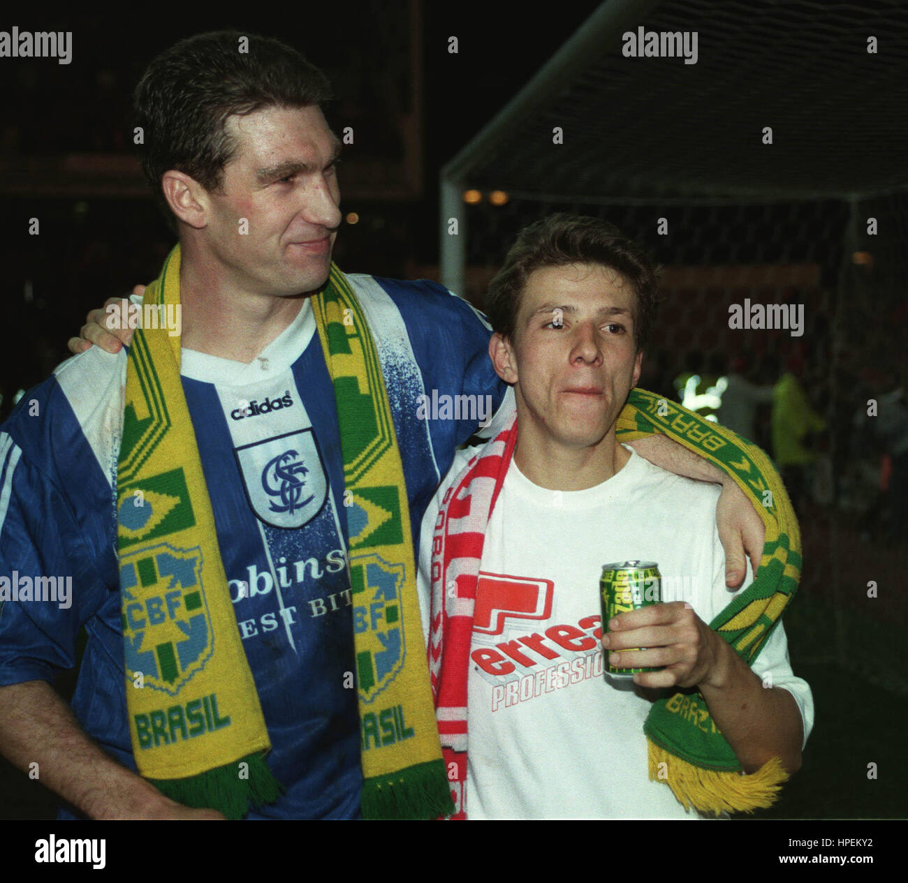 JUNINHO & NIGEL PEARSON MIDDLESBROUGH FC 15 April 1997 Stock Photo - Alamy