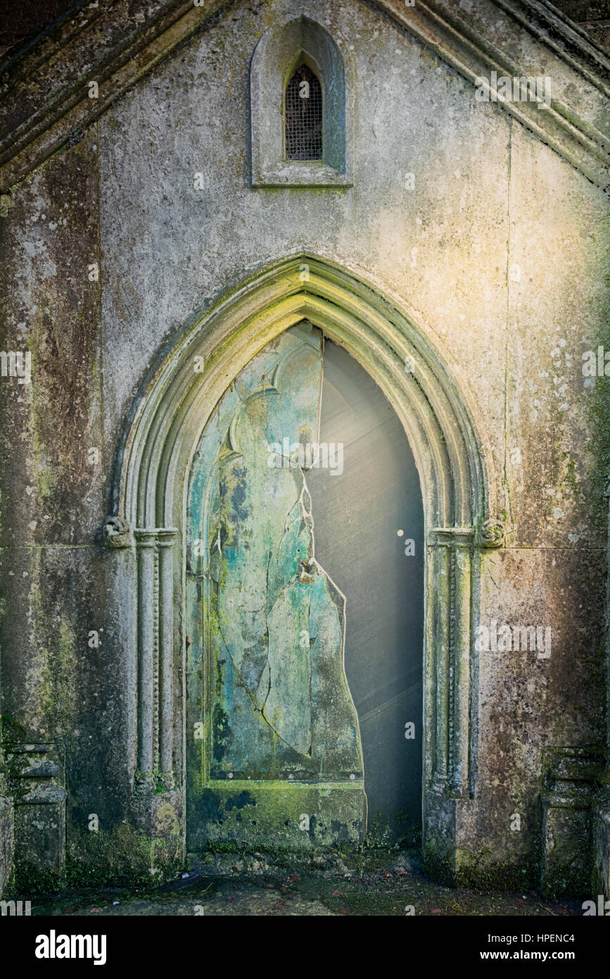 Door to the underworld Circle of Lebanon at Highgate Cemetery Stock ...
