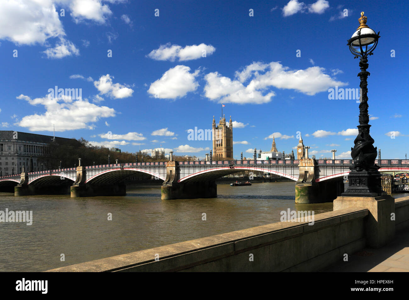 Summer, Lambeth Bridge, river Thames, Westminster, London City, England ...