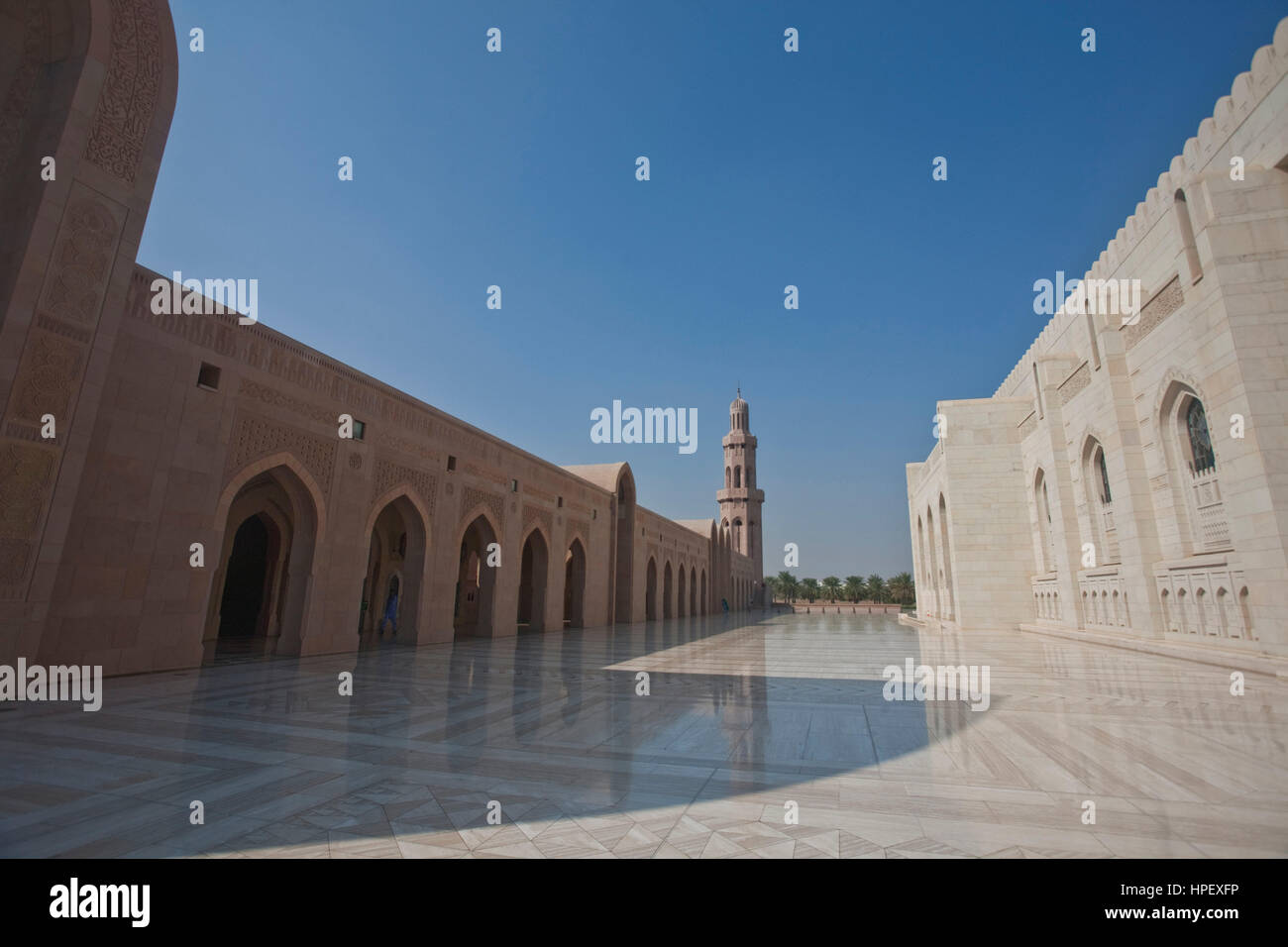 Sultan Qaboos Mosque, classical architecture of Medina, Muscat, Orient ...