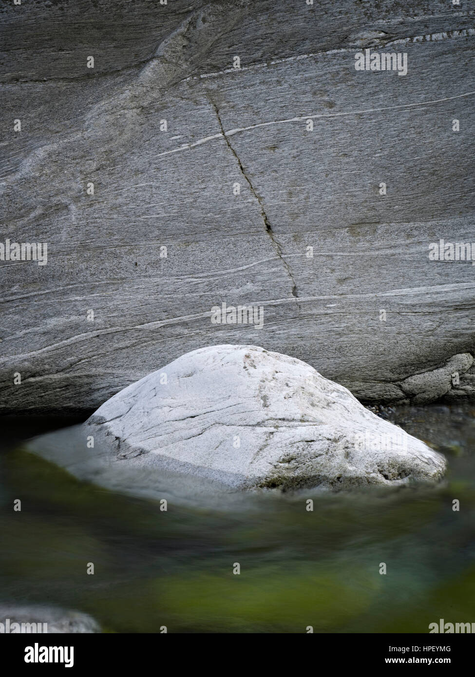 flowing water, stone, rock Stock Photo - Alamy