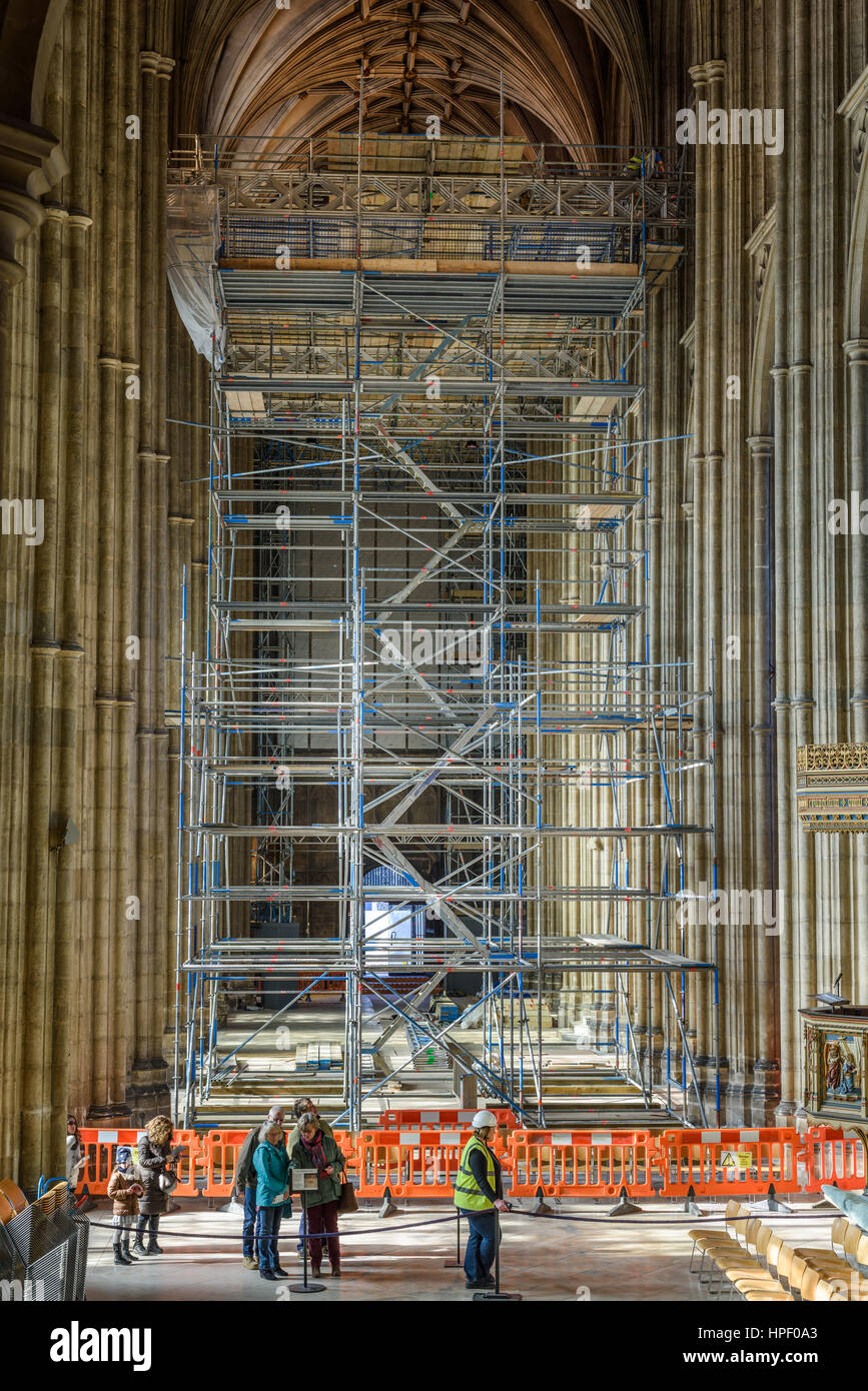Medieval scaffolding hi-res stock photography and images - Alamy