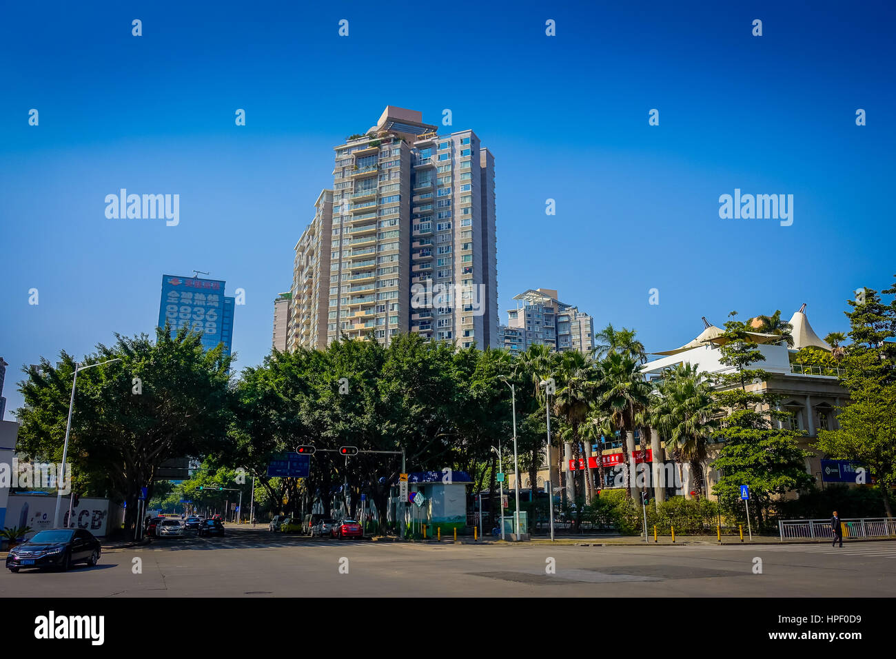 SHENZEN, CHINA - 29 JANUARY, 2017: Inner city streets and sorroundings ...