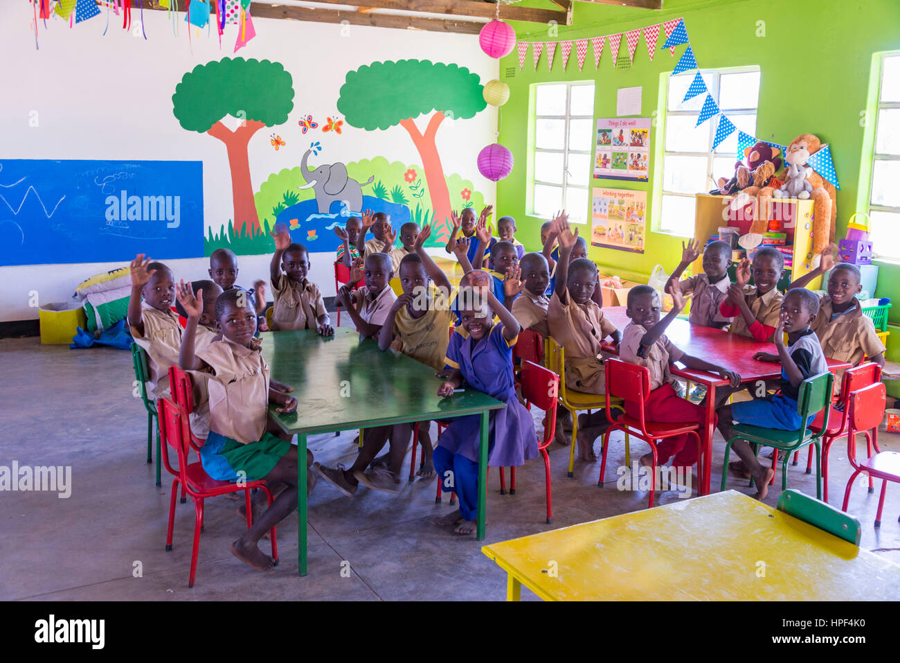 Happy school children in a classroom in Zimbabwe Stock Photo - Alamy