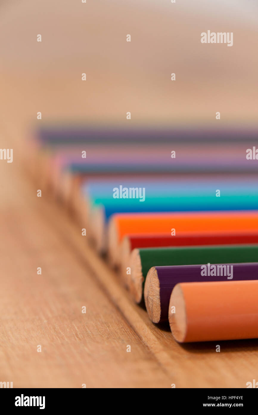 Pencil row hi-res stock photography and images - Alamy